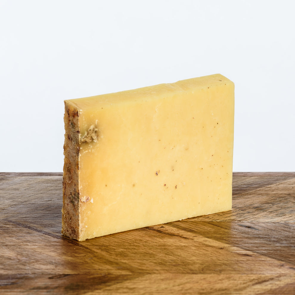 Montgomery's Cheddar – Mr and Mrs Cheese
